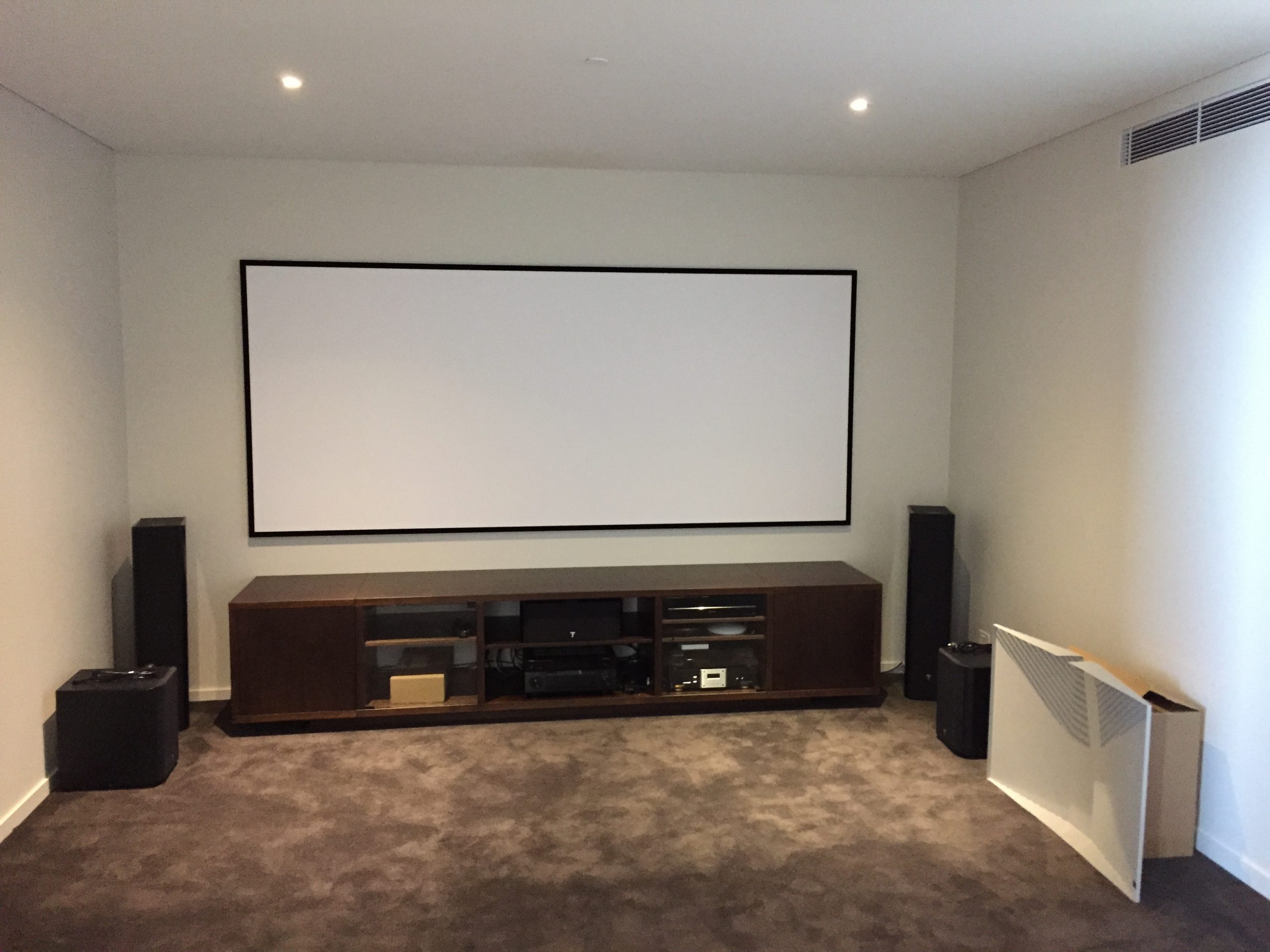 Prestige Specialised Screens Cinemascope 2.35:1 Cinema Screen - West ...