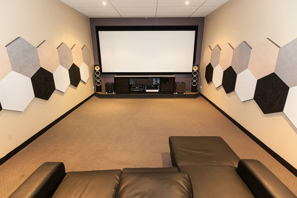 Prestige Specialised Screens Deluxe Micro Perforated 2.35:1 Cinema ...